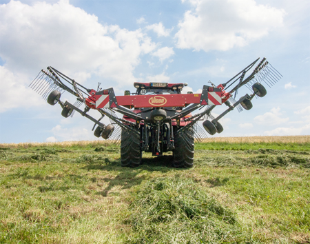 Nieuwe compacte gedragen en getrokken dubbele rotor hark / Archief 2018 ...